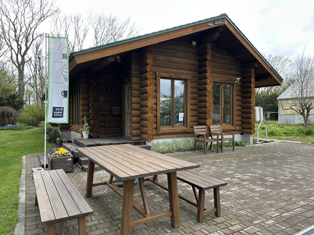 恵庭市隠れ家カフェ【EVER GREEN CAFE】でおしゃれ時間を！ - e-niwa plus＋